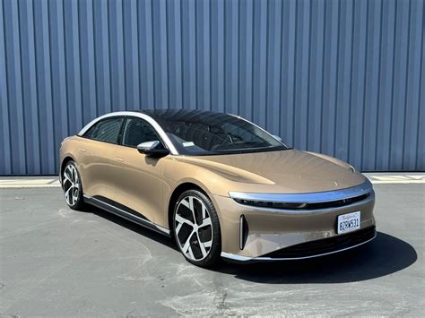 La Dealer Refuses To Sell 2022 Lucid Air Dream Edition Range For