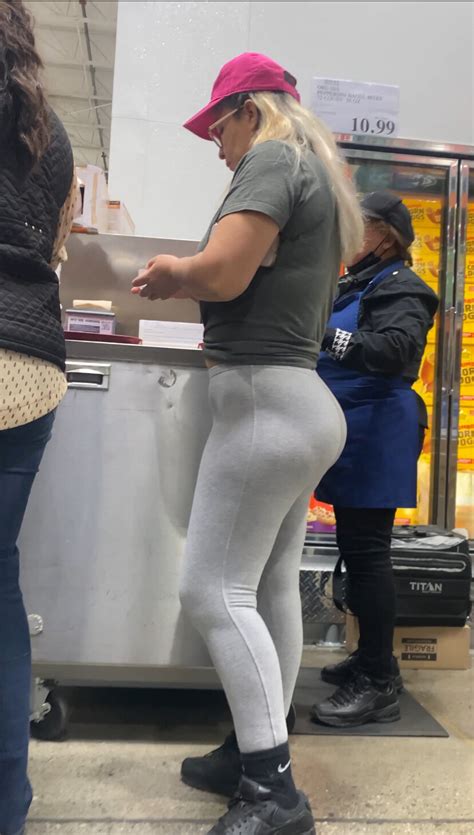 Latina In Grey Sweats Got A Fatty Spandex Leggings And Yoga Pants Forum