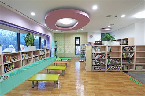 도서관 어린이 어린이도서관 책장 책상 사진이미지일러스트캘리그라피 프리이미지작가