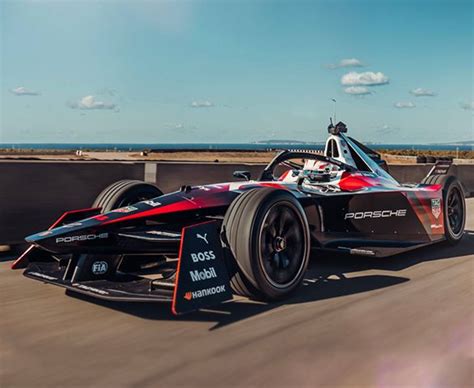 How Formula E Contributes To E Mobility Innovation