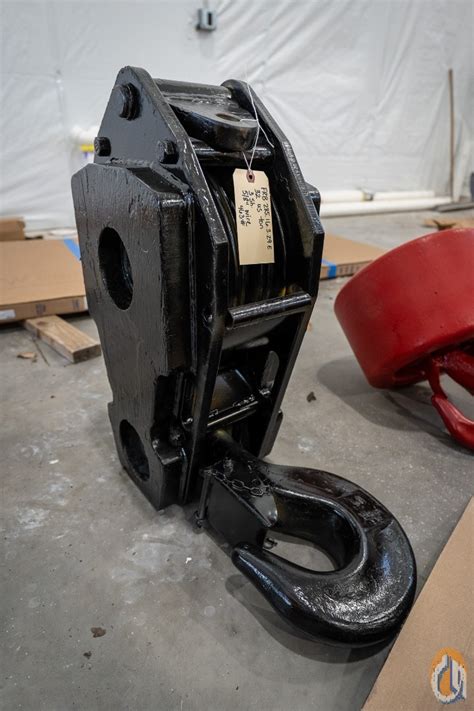 Ropeblock Ropeblock 32 Ust Hook Block Hook Block Crane Part For Sale In Syracuse New York