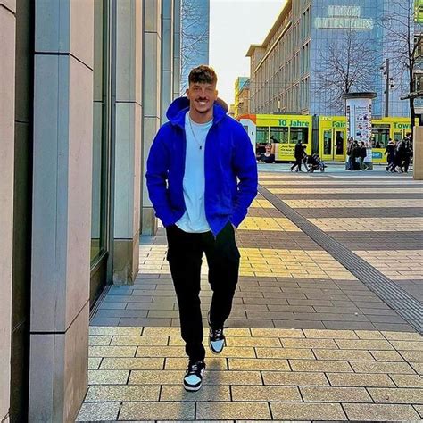 Nico Nizou Promiflash