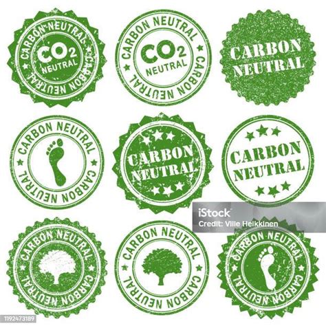 카본 뉴트럴 그린 라운드 레트로 스타일 그런 지 씰 세트 벡터 일러스트 이미지입니다 흰색 배경에 격리 기후 변화 잉크 고무 스탬프 에코 Co2 자연 생태 로고 기호