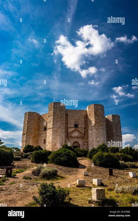 Castel Del Monte The Famous And Mysterious Octagonal Castle Built In