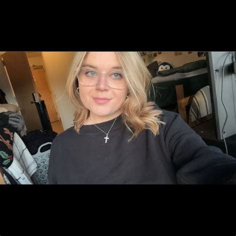 Ashleigh Taber Ashleigh Taber • Threads Say More