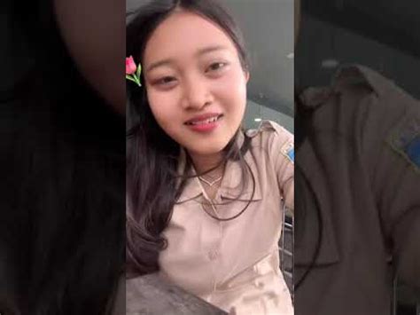 cewek sma live (pramuka) - YouTube