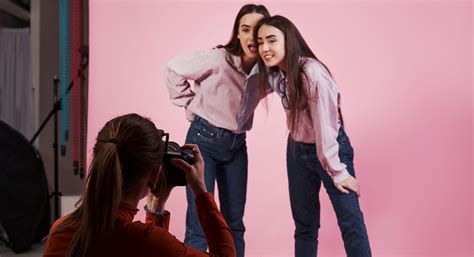 Tips Foto Produk Baju Simpel Bisa Tanpa Model Kombas Digital Agency