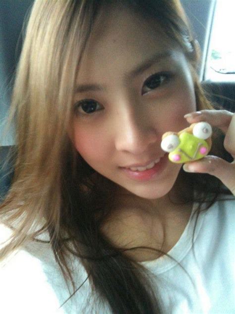 รูปพิกเล็ท น้องสาว เนย กับ แจม