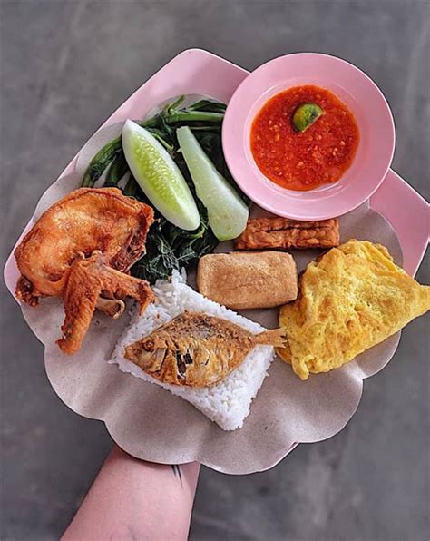 13 Makanan Halal Khas Bali 51 Restoran Cafe Tempat Makan Dll