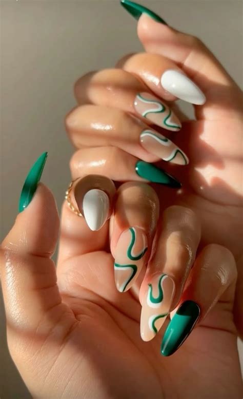 Pin By Niko Iliescu On Nails Almond Nails Girly Acrylic Nails Green