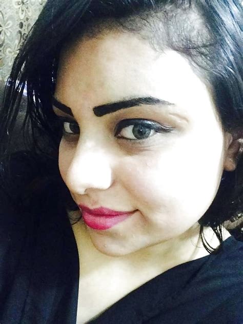 Egyptian Busty Girl 3 Photo 10 22 109201134213