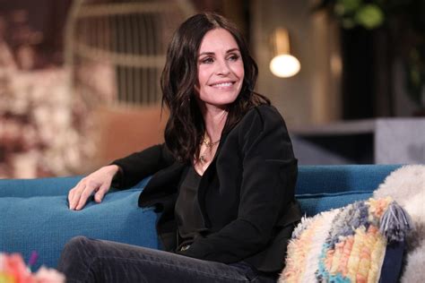 Courteney Cox Cutting Her Own Bangs Is The Scariest Halloween Video