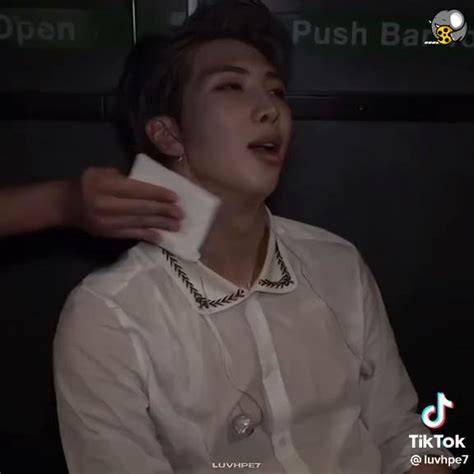 نامجونnamjoonاز گروه بی تی اس فیلو