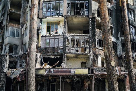 Минув рік Як відбудовують деокуповані території — Bird In Flight