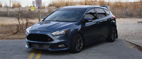 Ford Focus St Modified Modified Ford Focus Rs Stuns With Bold Look