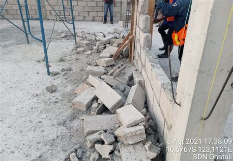 PPK Proyek APBN Miliard Hari Ini SDN Onatali Dibongkar Akibat Menggunakan Material Lokal