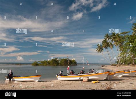 Speedboats At Namatanai On The East Coast New Ireland Papua New Guinea The Boats Service The