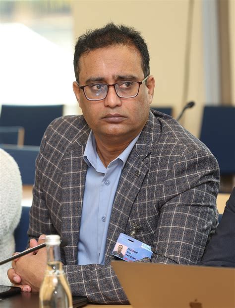 Abid Hussain Everybodywiki Bios And Wiki