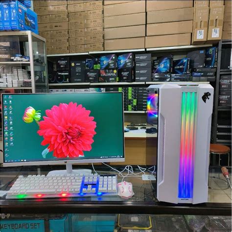 Jual PC Gaming Core I7 Ram 16 Gb SSD 256 GB Monitor 24 19 In Key Mouse Full Set Shopee Indonesia