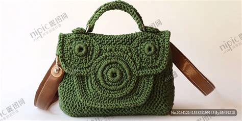 Ai创作图钩织挽袋 毛线包包 钩珠片 编织绣花包 手工艺包包 乡花手工包 手织提包 羊毛毡女性挎包 藤编手拎手工包 珠珠编包 羊毛毡手提包