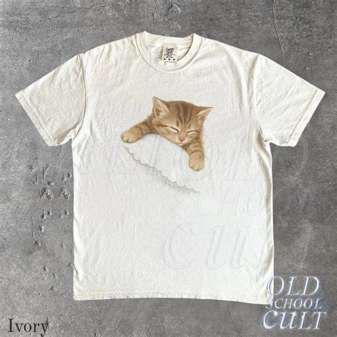 Sleeping Kitten Graphic T Shirt Vintage Cat Lover Tee Comfort Colors
