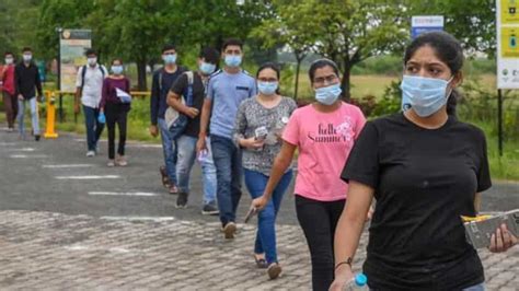 JEE Main April Session Exam STARTS From TODAY Check Exam Pattern And Everything You Need