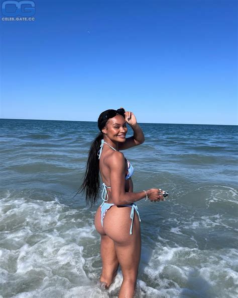 Imani Lara Lansiquot Nackt Nacktbilder Playboy Nacktfotos Fakes Oben Ohne