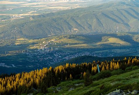 Miroslav Velev On Linkedin Поглед от Стената Витоша На заден план се вижда част от Лозенска…