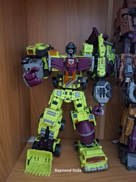 Bootleg Tf Devastator And Bruticus Hobbies And Toys Toys And Games On