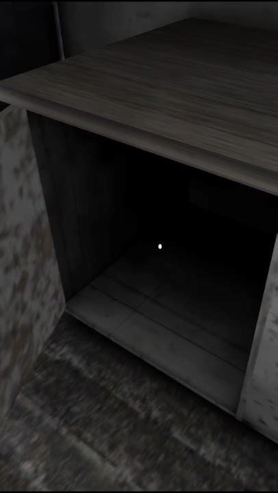 можно ли прятаться под столы и в шкафчики в игре Granny Youtube