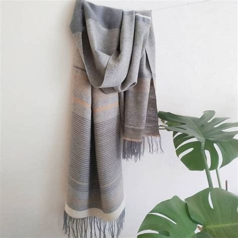 Plain Weave Luxury Shawl