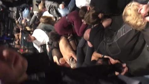 La Polizia Fa Irruzione In Un Club Bdsm Sotterraneo In Russia Xhamster