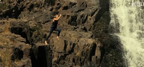 Apex Trailer Charlize Theron Runs For Her Life In Netflix Thriller