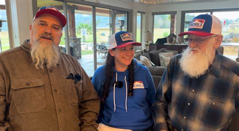 Supporters Amy Nichols For County Commissioner