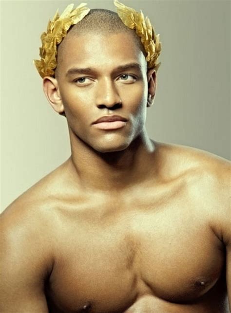 Darrell Walden Un Espectácular Modelo Negro Que Impacta En El Mundo De La Moda Fotos Minuto30