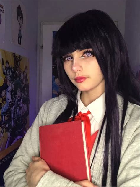 Yuri Doki Doki Literature Club 12 En 2025