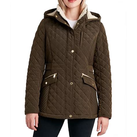 The Sex Lives Of College Girls S02 Kimberly Finkle Quilted Jacket