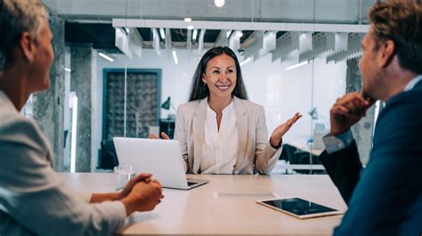 Stakeholders Vs Shareholders Whats The Difference Bankrate