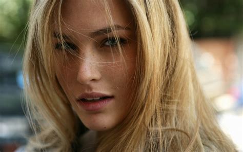 Bar Refaeli Xwetpics Com