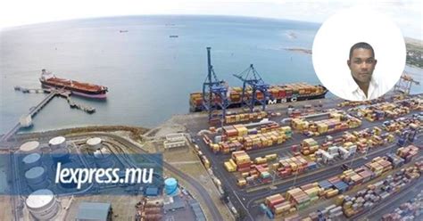 Port Chcl Pourquoi Presley Paul A Mis Les Voiles Lexpress Mu