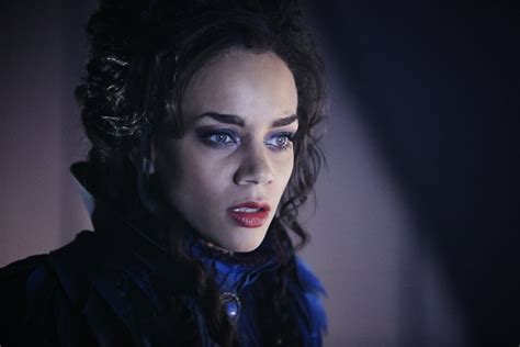 Hannah John Kamen
