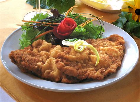 Wiener Schnitzel Famous Austrian Dish Travel Moments In Time