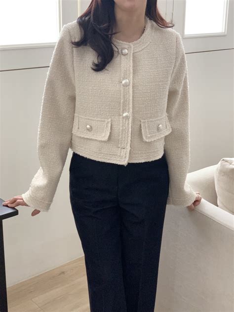 에트 키작녀 트위드자켓 크롭 봄 노카라자켓 하객룩