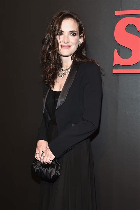 Winona Ryder Is Absolutely Stunning Rstrangerthings