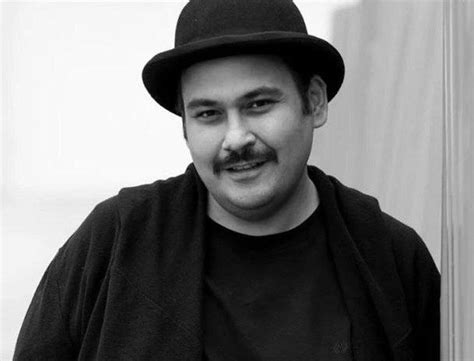 تصاویری از دکوراسیون ساده خانه زنده یاد رضا داوودنژاد چیدانه