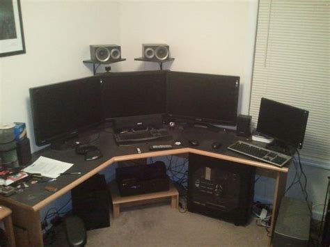 69 Best Multi Monitor Setup I Like Images On Pinterest Computers Desks And Bedrooms