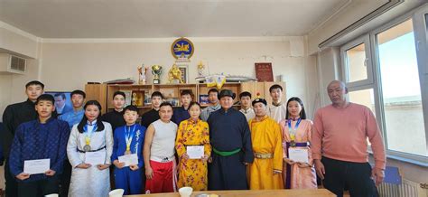 МОНГОЛ Даланзадгад сумын спортын 7 дугаар сургууль