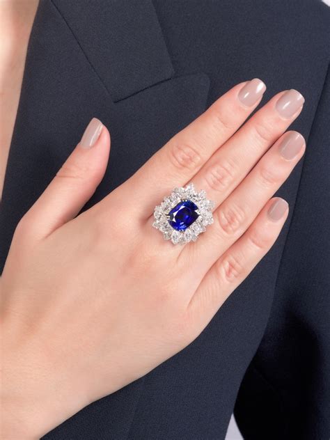 the hong kong jewels auction hong kong thursday march 27 2025 at