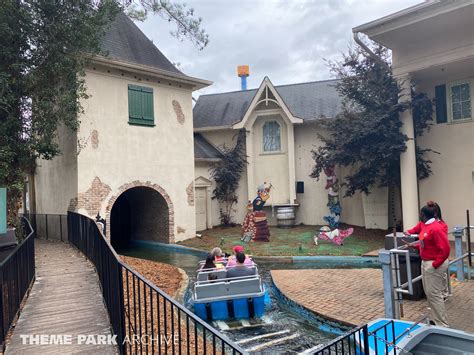Monster Mansion At Six Flags Over Georgia Theme Park Archive