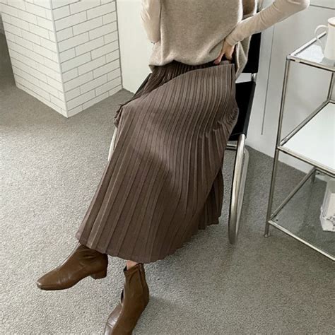 플리츠 밴딩 베이직한 디자인 데일리룩 팬턴 주름 롱 스커트 베이지 카키 모카 M